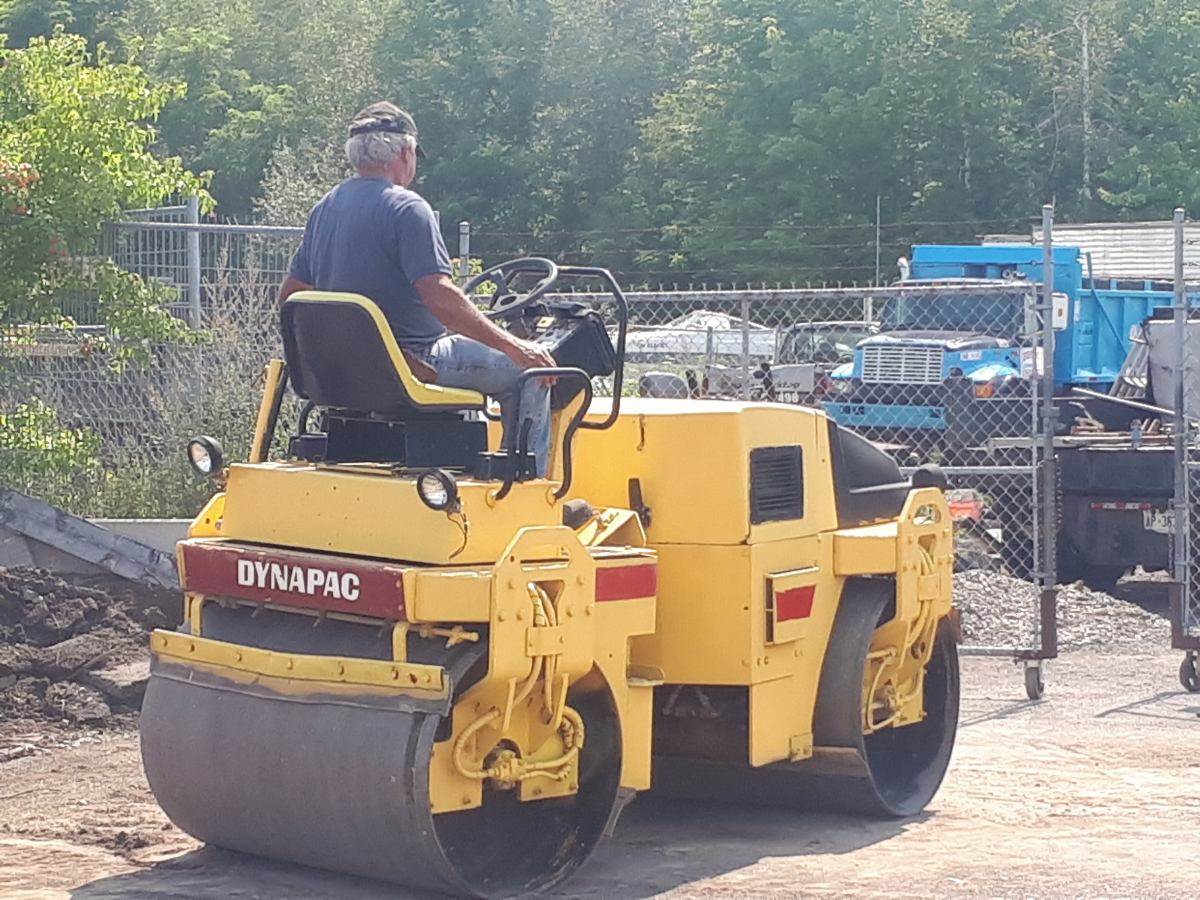 Asphalt Paving & Repair in Ottawa | A1 Top Hat